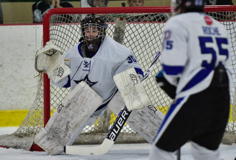 Club hockey expands, makes history: Freshman goalie Laurie Cox the ...
