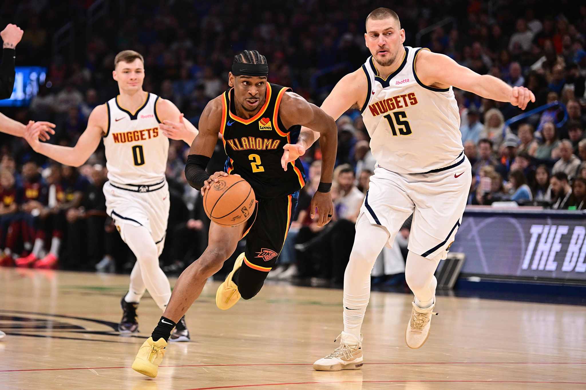 One-on-One: Who should win the NBA MVP this year? – The Bradley Scout